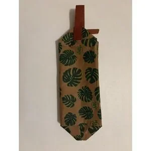 Trader Joe'S | Bags | Trader Joes Toiletry Bag Monstera Leaf Print ...